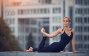8 Yoga Poses For Tight Quads: Stretches For Relief & Flexibility